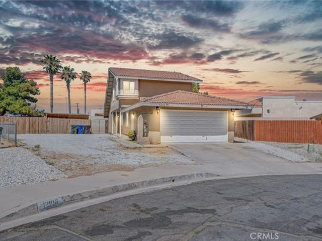 12116 Pluto Dr, Victorville, CA 92392