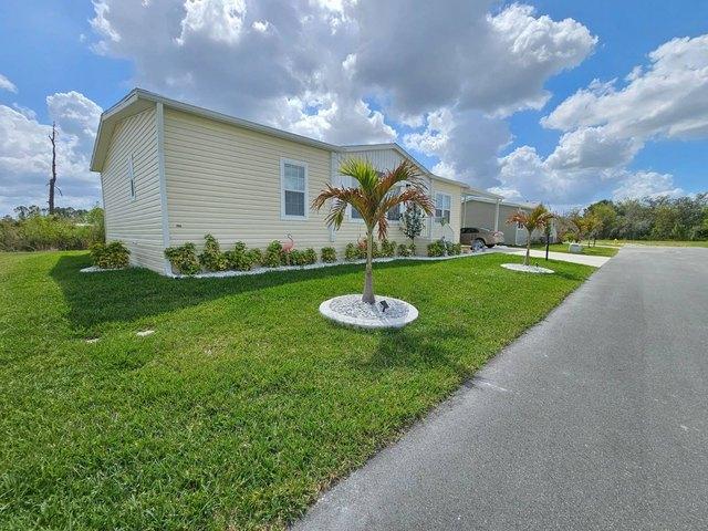 12116 SW County Road 769 Unit 157, Lake Suzy, FL 34269