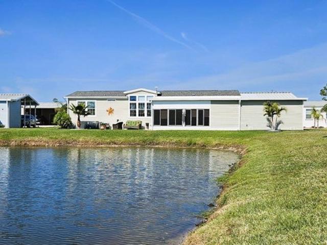 12116 SW County Rd 769 Unit 105, Lake Suzy, FL 34269