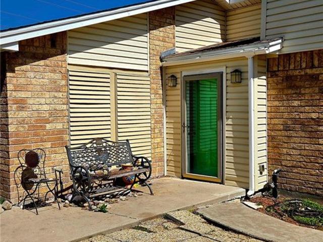 12118 Hearn Rd, Corpus Christi, TX 78410