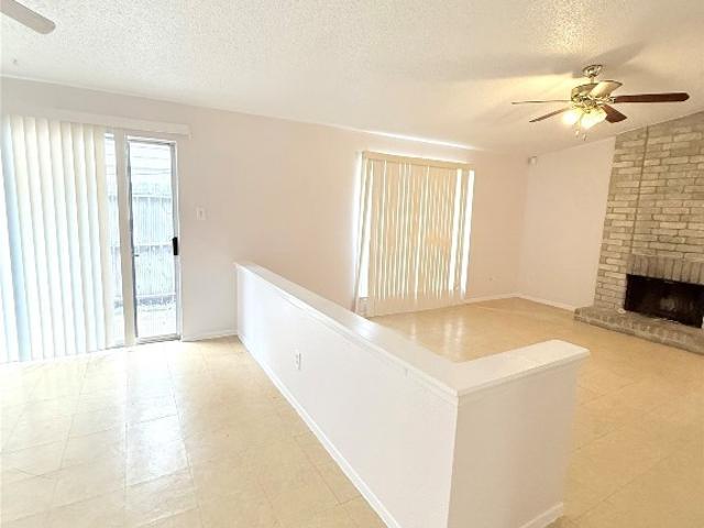 12119 Tambourine Dr, Houston, TX 77477 | MLS #86963