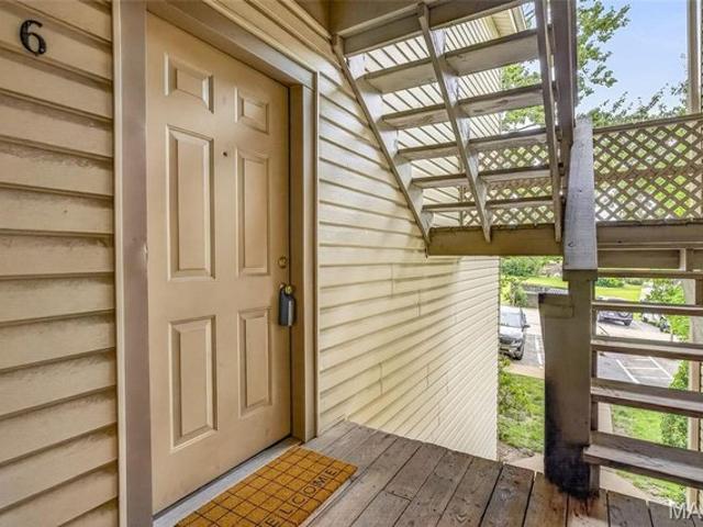 1211 Mangrove Ln Apt 6, Saint Louis, MO 63125