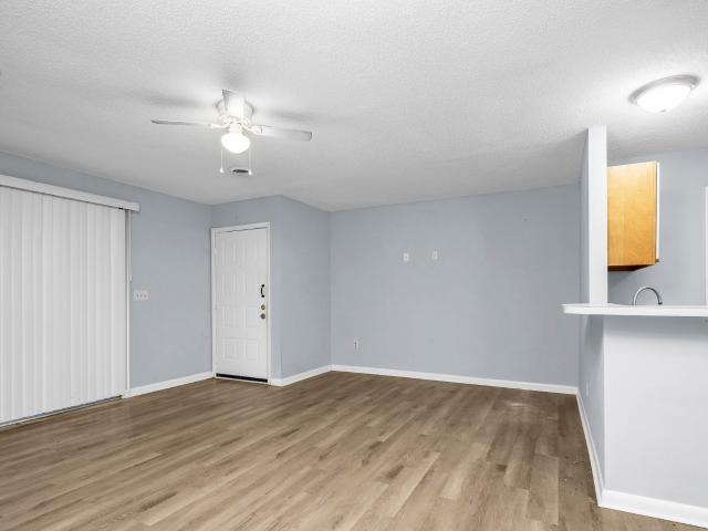 1211 Metze Road