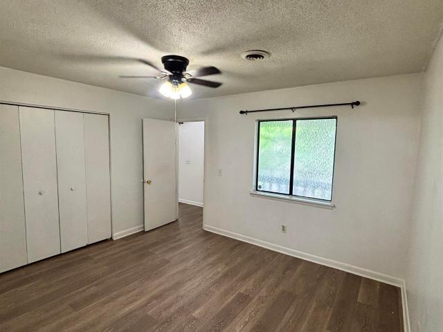 1211 Metze Road