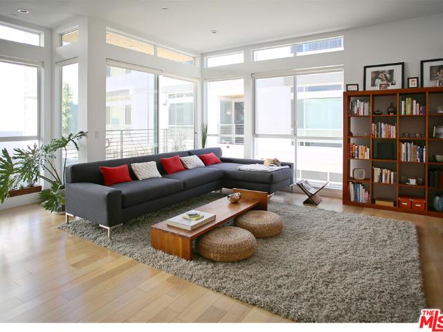 1211 N Garbo Ln, Los Angeles, CA 90038 | MLS #26657 | Compass