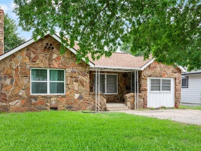 1211 N Harrison Ave, Sherman, TX 75090