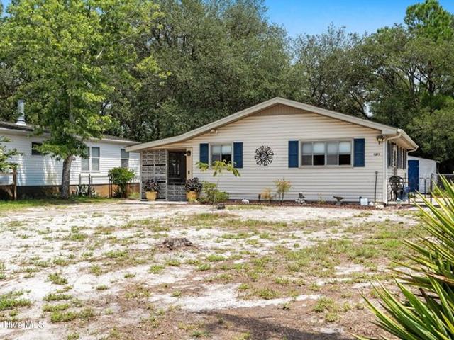 1211 Oak Ct SW, Supply, NC 28462
