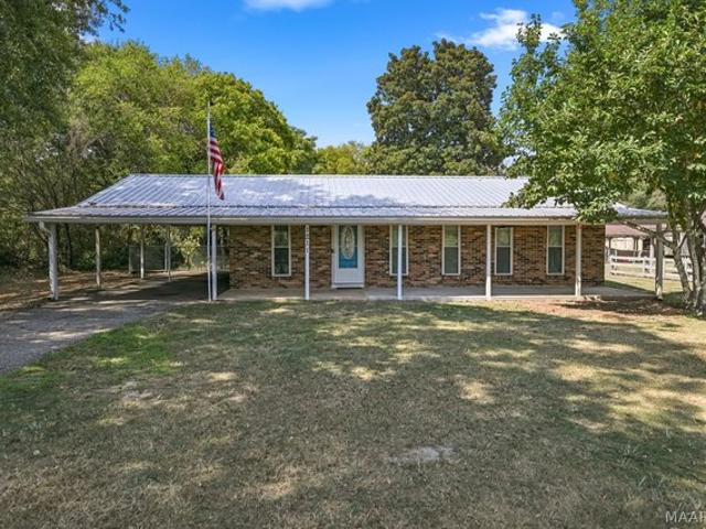 1211 Oak Heights Rd, Tallassee, AL 36078