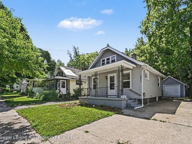 1211 Alsdorf St, Lansing, MI 48910