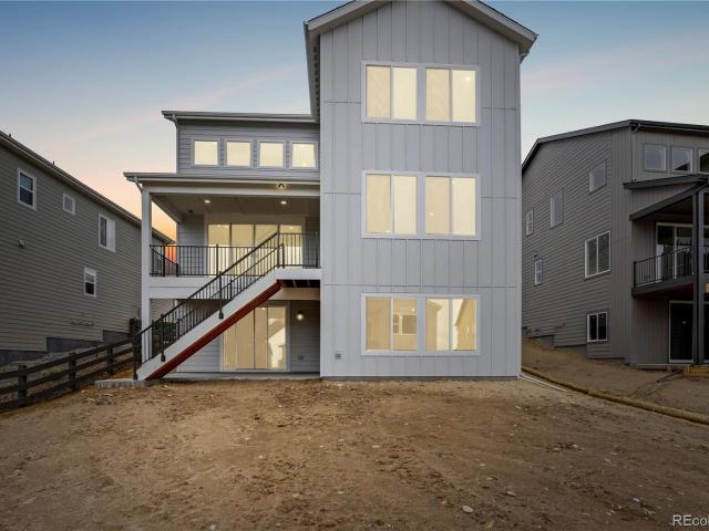 1211 Bridgefield Road