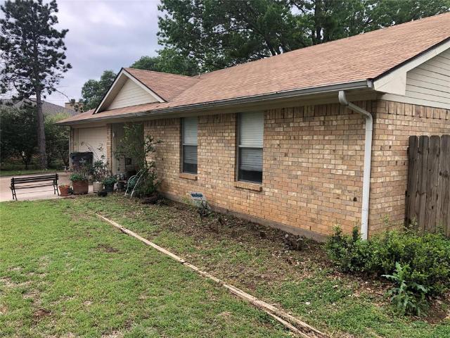 1211 Corvadura St, Graham, TX 76450 | MLS #21230 | Compass