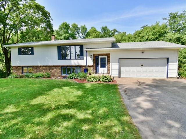 1211 County Road 2 S, Saint Stephen, MN 56375