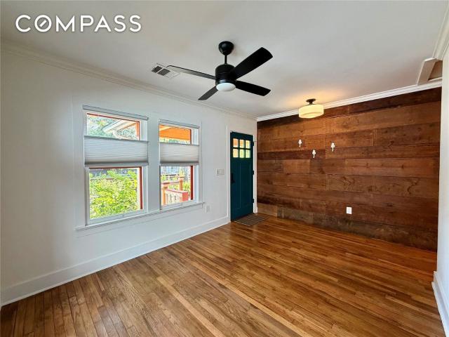 1211 E 2nd St A, Austin, TX