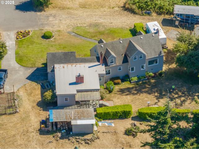 1211 fairview st