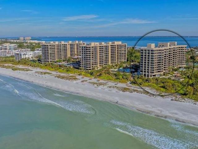 1211 Gulf of Mexico Dr #205, Longboat Key, FL 34228