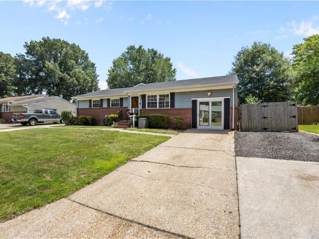 1211 Jewell AVE