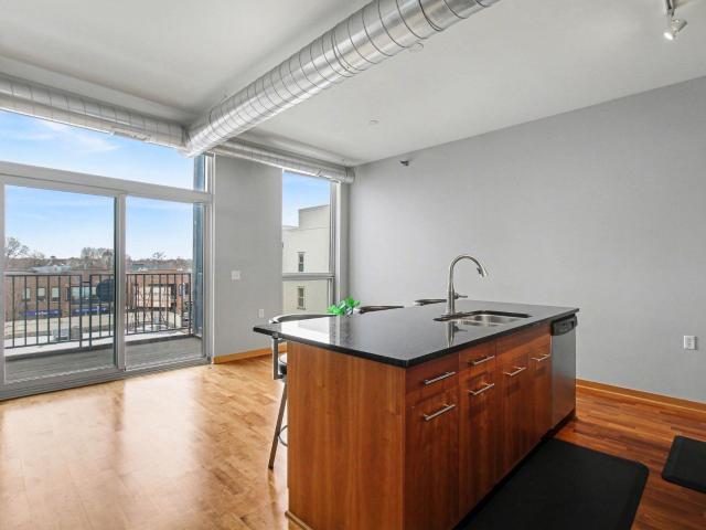1211 Lagoon Avenue # 410