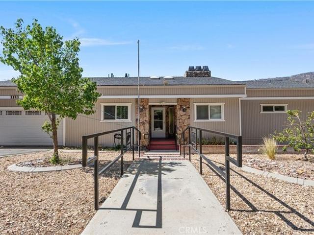 1211 Rivera Dr, Wrightwood, CA 92397