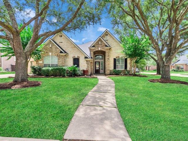 1211 Sterling Ct, Katy, TX 77494