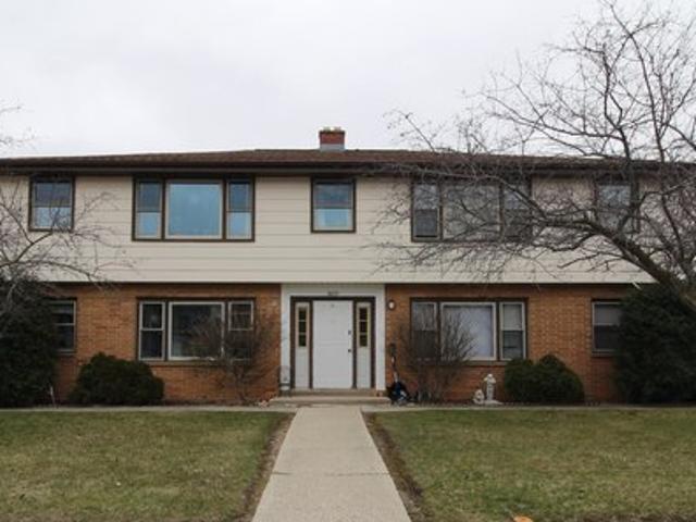 1211 S 5th Ave, West Bend, WI 53095