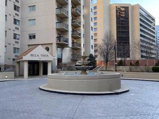 1211 S Eads St #910 Arlington, VA 22202
