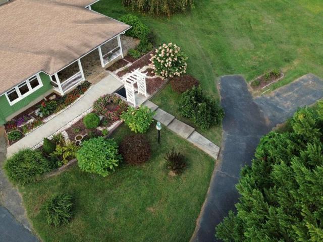 1211 Scenic Drive