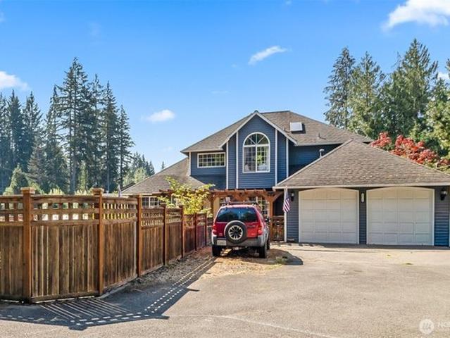 1211 th Ave SE, Everett, WA 98208