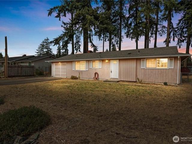 1211 th St E, Spanaway, WA 98387