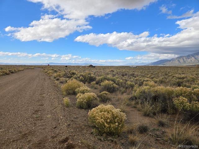 1211 Thunderbird Trail