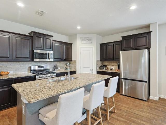 1211 Tiburon Trail