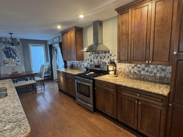 1211 Timberlane Drive