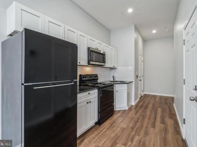 1211 W Cambria St #1B, Philadelphia, PA 19133