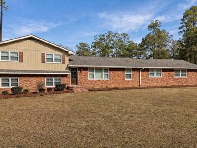 1211 W Roanoke Drive Ext, Fitzgerald, GA 31750