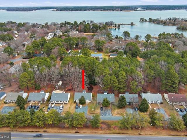 1211 Washington Dr, Saint Michaels, MD 21663