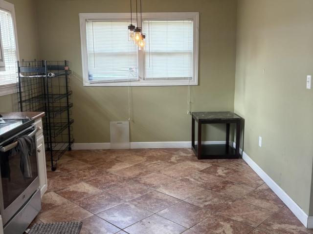 1211 Woodmont Dr