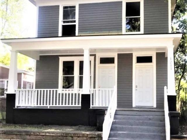 1211 2 Bedroom Apartment for Rent at 1211 E 33rd St, Savannah, GA 31404 Live Oak