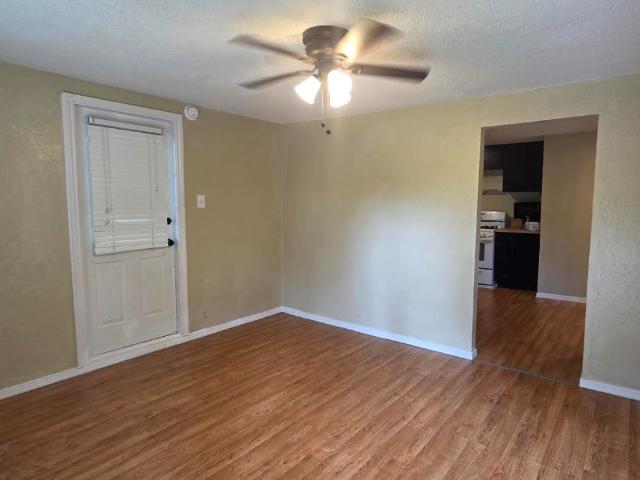 1211 3rd St, League City, TX 77573 | MLS #36646 | Compass