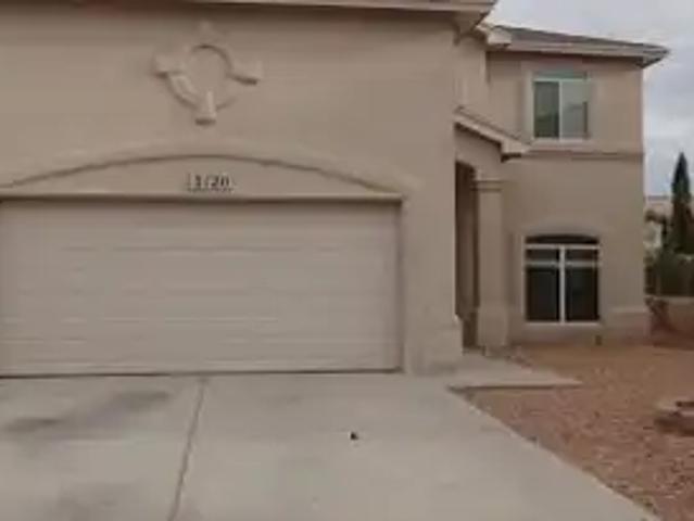 12120 Al Roberts Dr, 3 beds, 3 full baths
