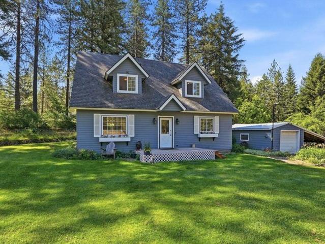 12120 E Deer Creek Rd, Chattaroy, WA 99003