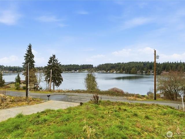 12120 S Clear Lake Rd E, Eatonville, WA 98328