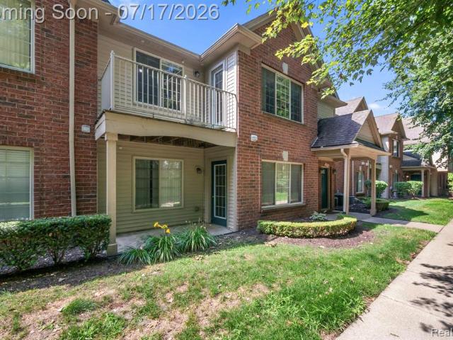 12121 Hidden View Court