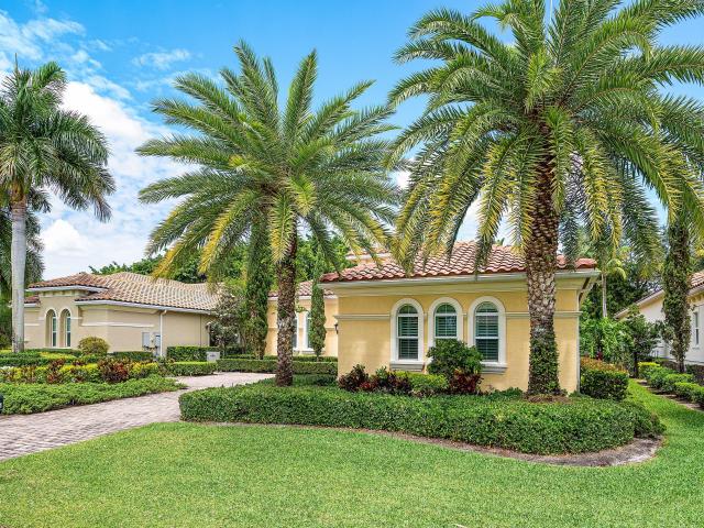 12121 Sunnydale Dr, Wellington, FL 33414 | MLS #B26020