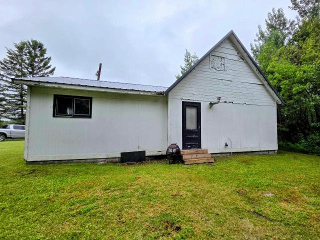 12122 County Road 27