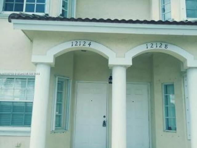 12124 143rd Ln SW #8 5, Miami, FL 33186