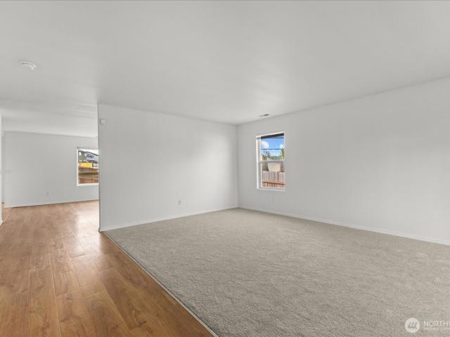 12124 th Street E