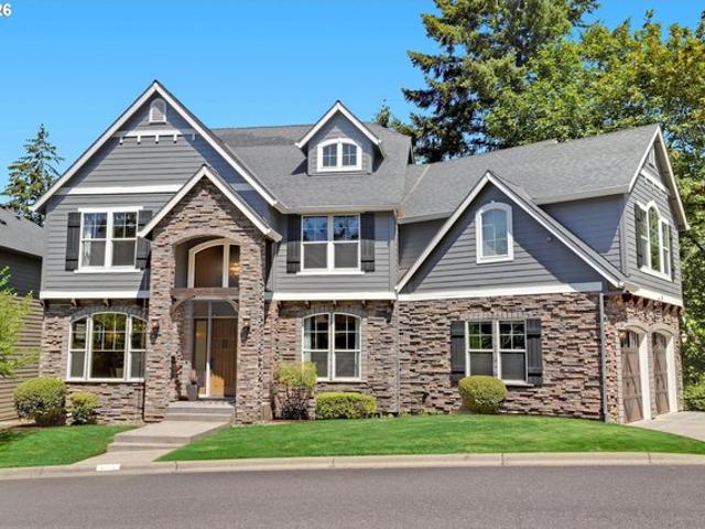 12125 NW Blackhawk Dr, Portland, OR 97229