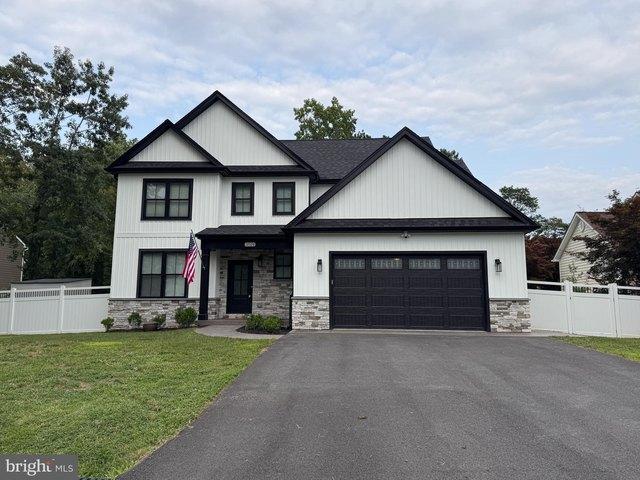 12126 Riverview Dr, Newburg, MD 20664