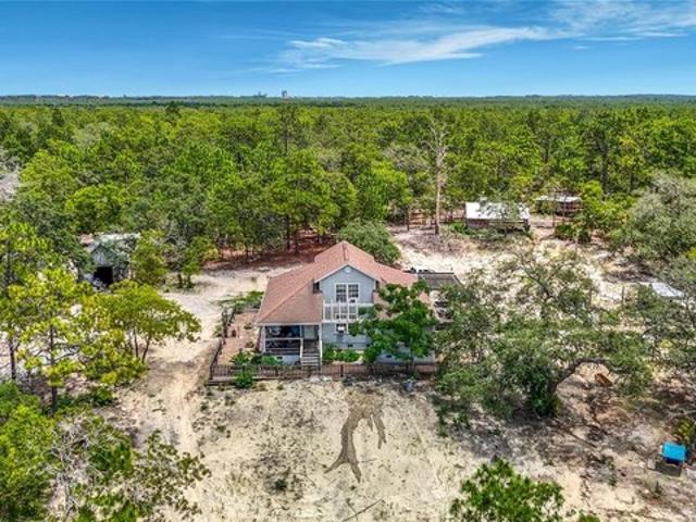 12126 Skimmer Ave, Weeki Wachee, FL 34614