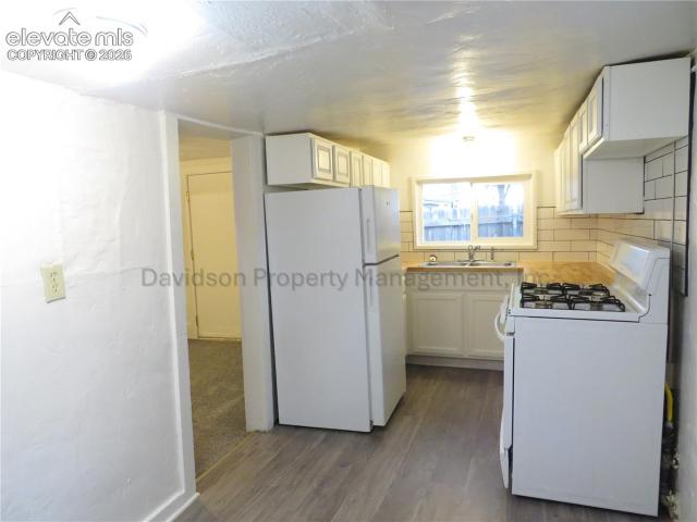 1212 McArthur Avenue # 1/2