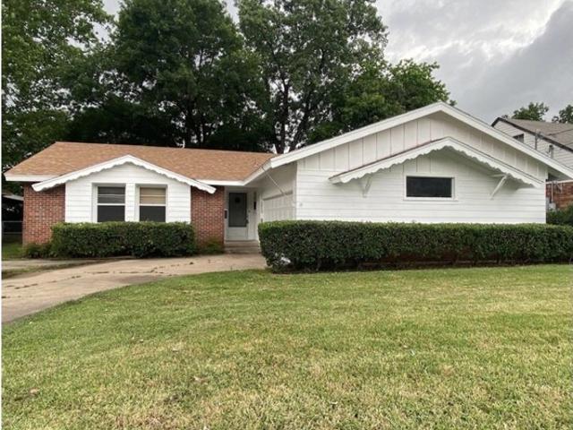 1212 N Grant Dr, Sherman, TX 75092